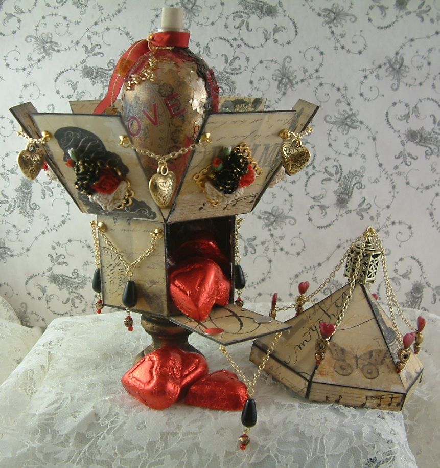 Artfully Musing: Valentine Exploding Carousel Box